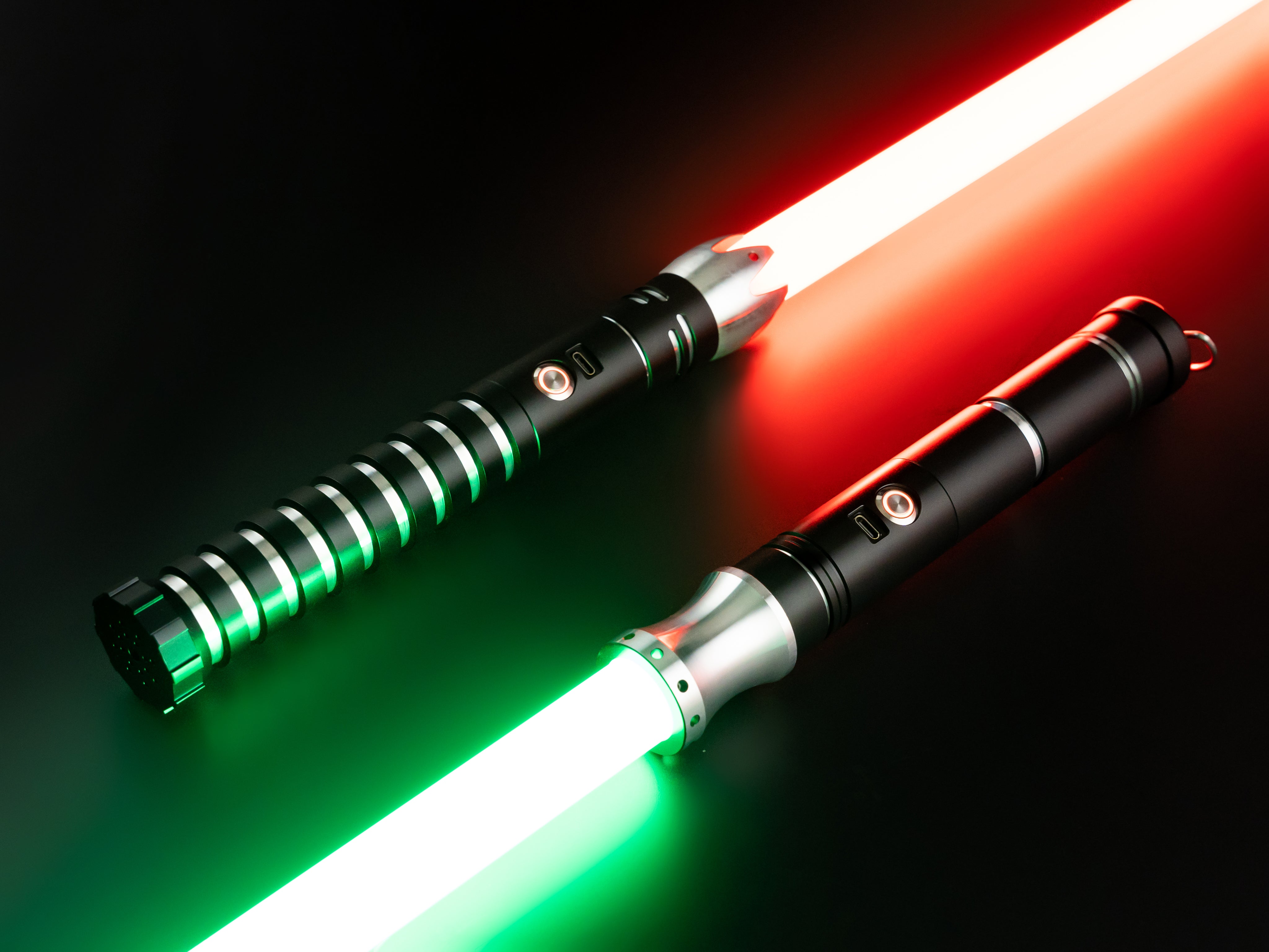 Design Lightsaber – 702 Sabers